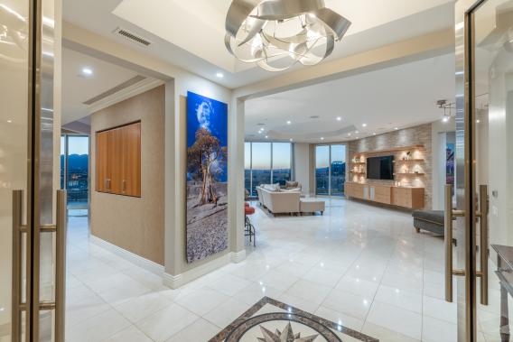 2747 Paradise Road #3604, Las Vegas, NV 89109 at Turnberry Place