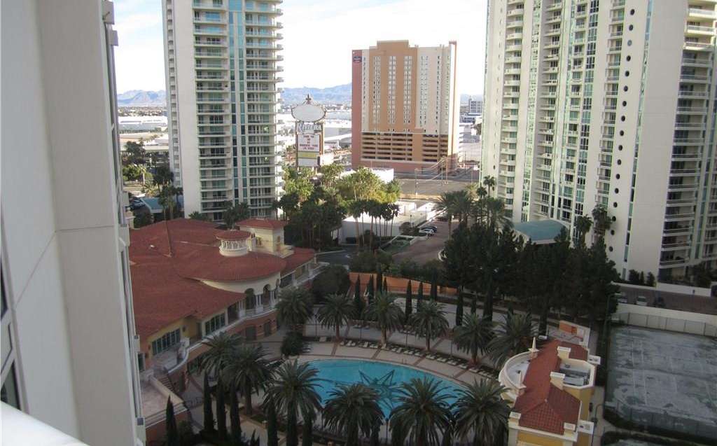 2747 Paradise Road #1201, Las Vegas, NV 89109 at Turnberry Place