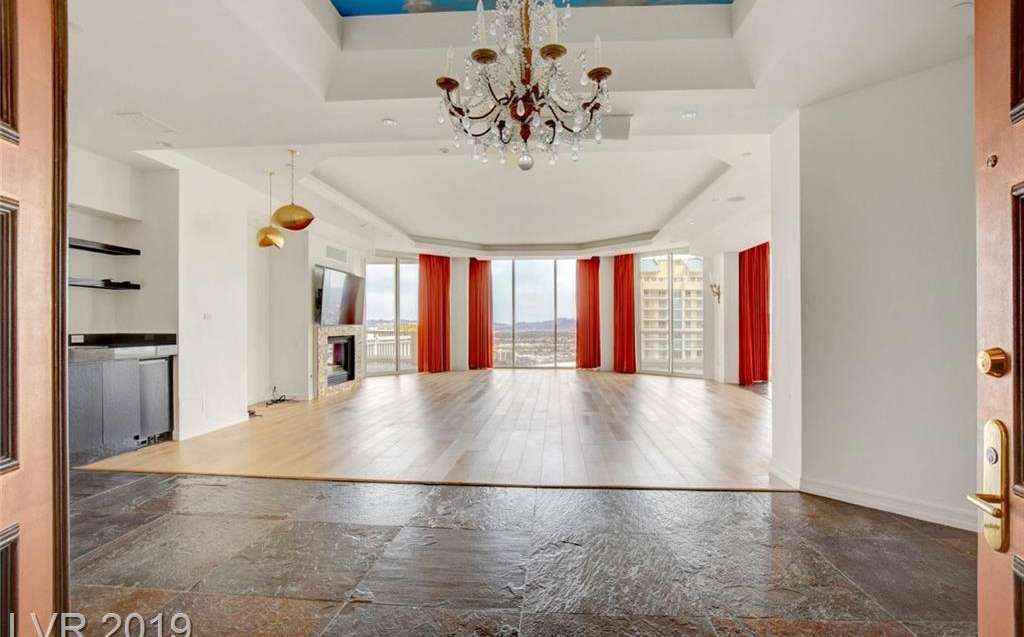 2747 Paradise Road #3403, Las Vegas, NV 89109 at Turnberry Place