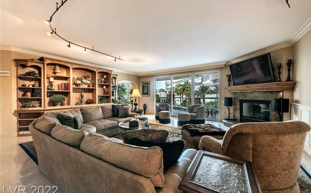 2747 Paradise Road #301, Las Vegas, NV 89109 at Turnberry Place