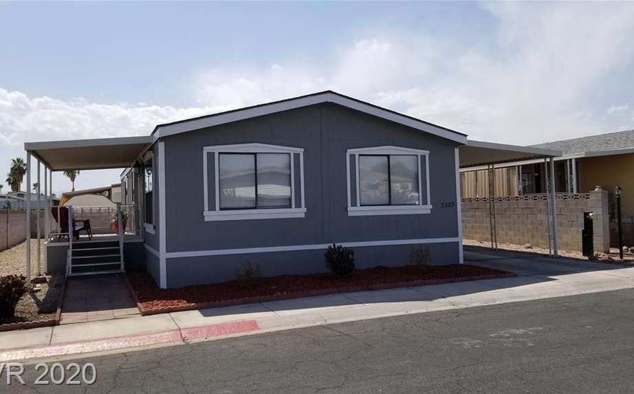 3323 Lost Hills Drive, Las Vegas, NV 89122 in Las Vegas