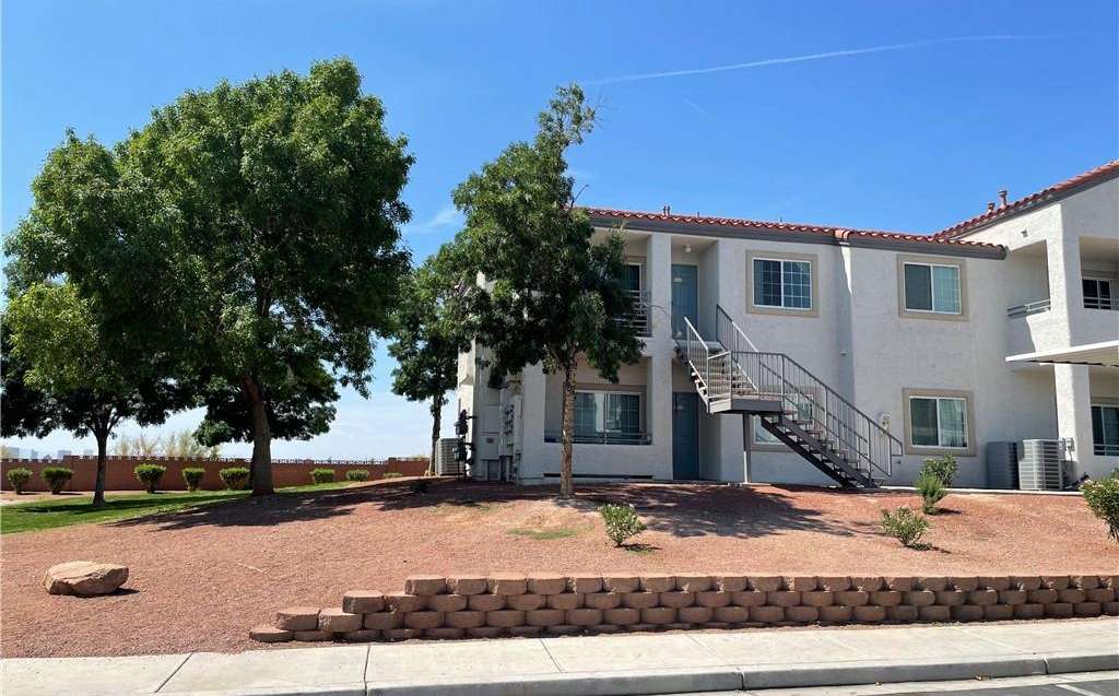 3318 North Decatur Boulevard #2032, Las Vegas, NV 89130 in North Las Vegas