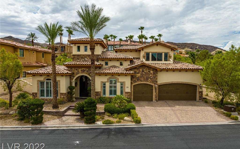 15 Rue Grimaldi Way, Henderson, NV 89011 in Lake Las Vegas in Henderson