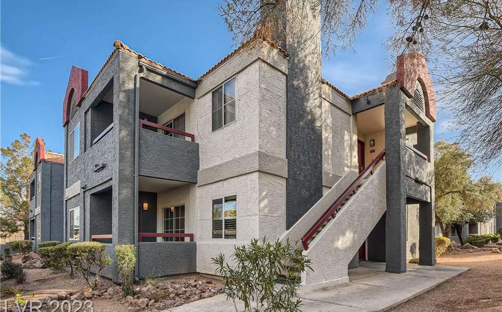 8600 West Charleston Boulevard #1037, Las Vegas, NV 89117 in Las Vegas