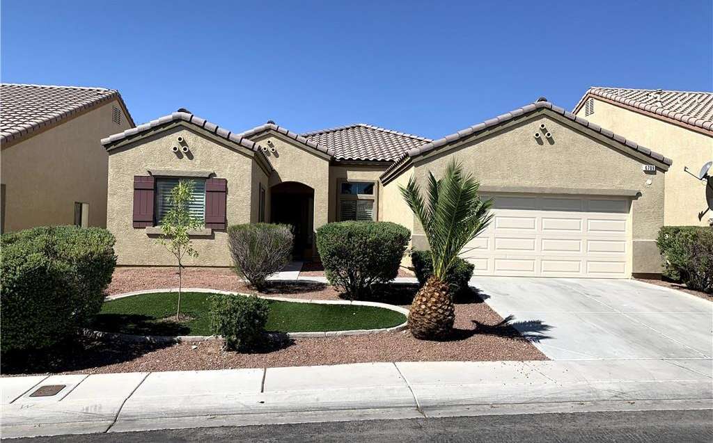 6709 Johnny Love Lane, North Las Vegas, NV 89086 in North Las Vegas