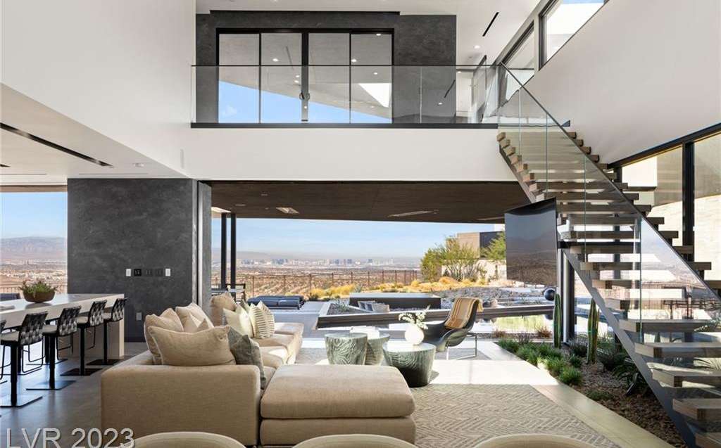 21 Rockstream Drive, Henderson, NV 89012 in Ascaya in Henderson