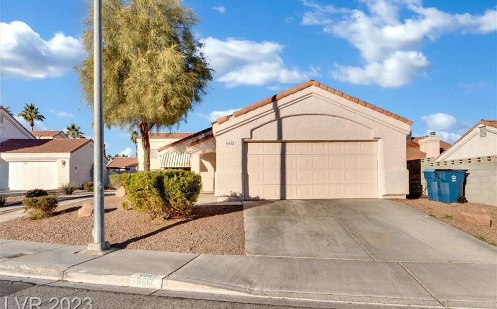 6612 Sterling Springs Parkway, Las Vegas, NV 89108 in Las Vegas