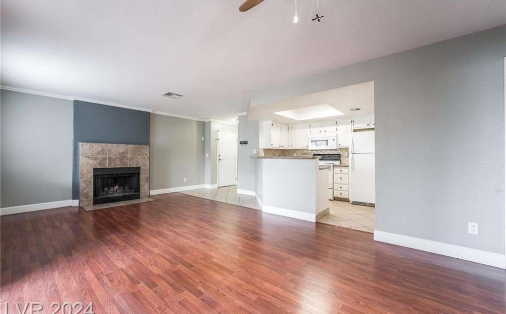 8600 West Charleston Boulevard #2064, Las Vegas, NV 89117 in Las Vegas