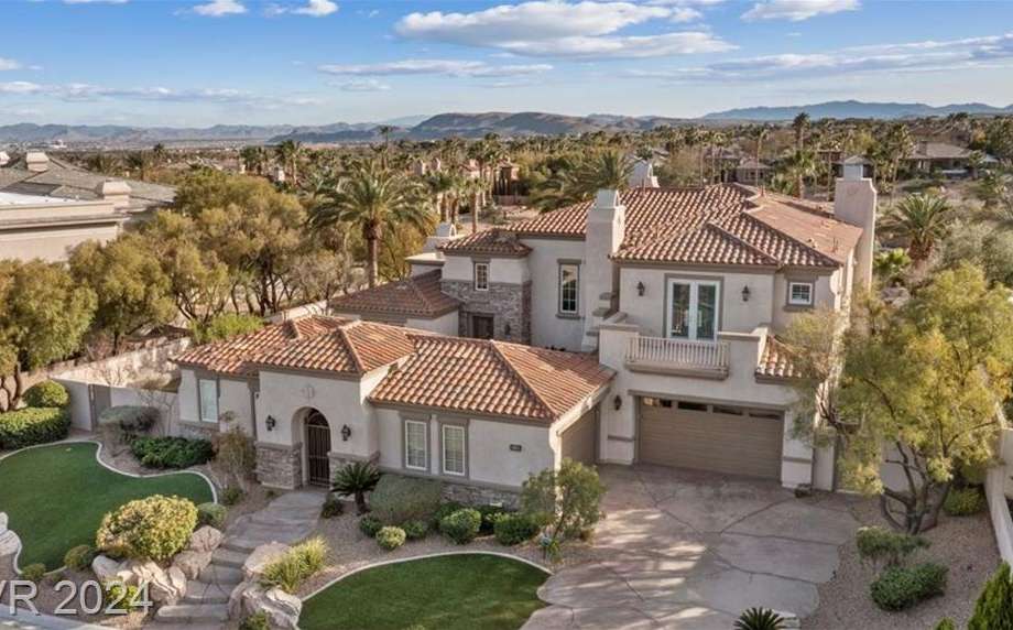 3083 Red Arrow Drive, Las Vegas, NV 89135 in Red Rock Country Club in ...