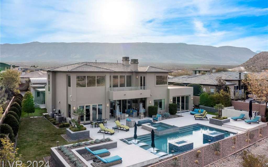 76 Midnight Ridge Drive, Las Vegas, NV 89135 in The Ridges in Summerlin