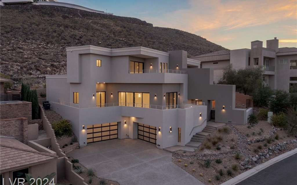 1687 Tangiers Drive, Henderson, NV 89012 in Macdonald Highlands in ...