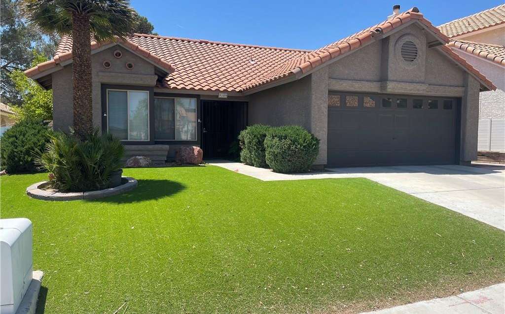 9109 Sandy Shores Drive, Las Vegas, NV 89117 in The Lakes in Las Vegas