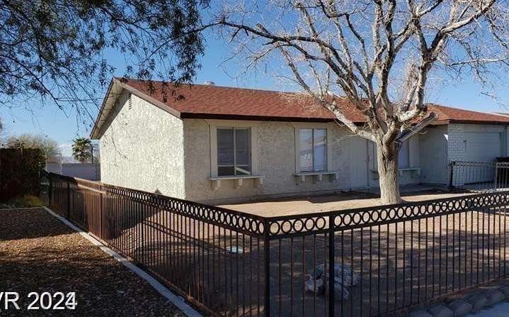 915 Major Avenue, Henderson, NV 89015 in Henderson