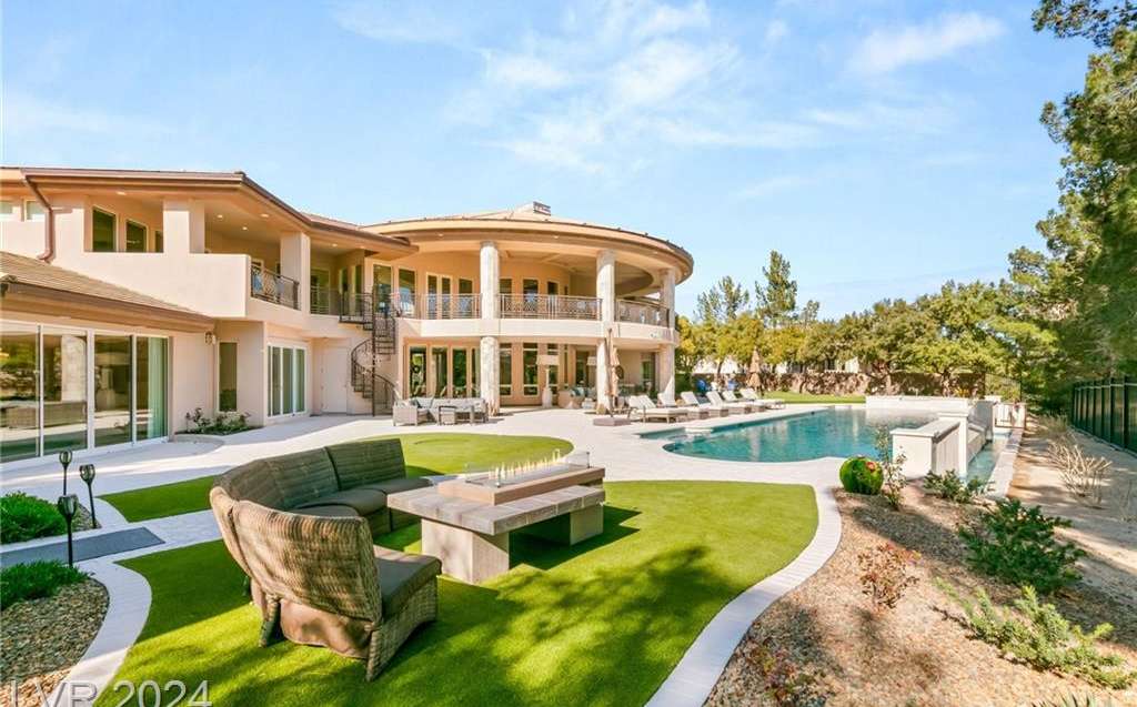 31 Eagles Landing Lane, Las Vegas, NV 89141 in Southern Highlands in ...