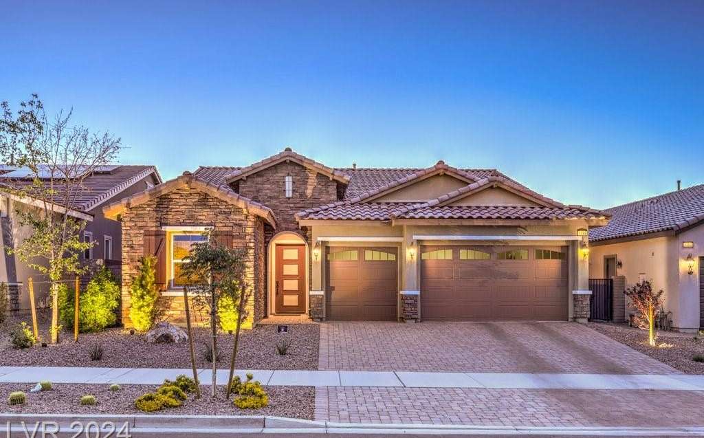 1199 North Water Street, Henderson, NV 89011 in Henderson