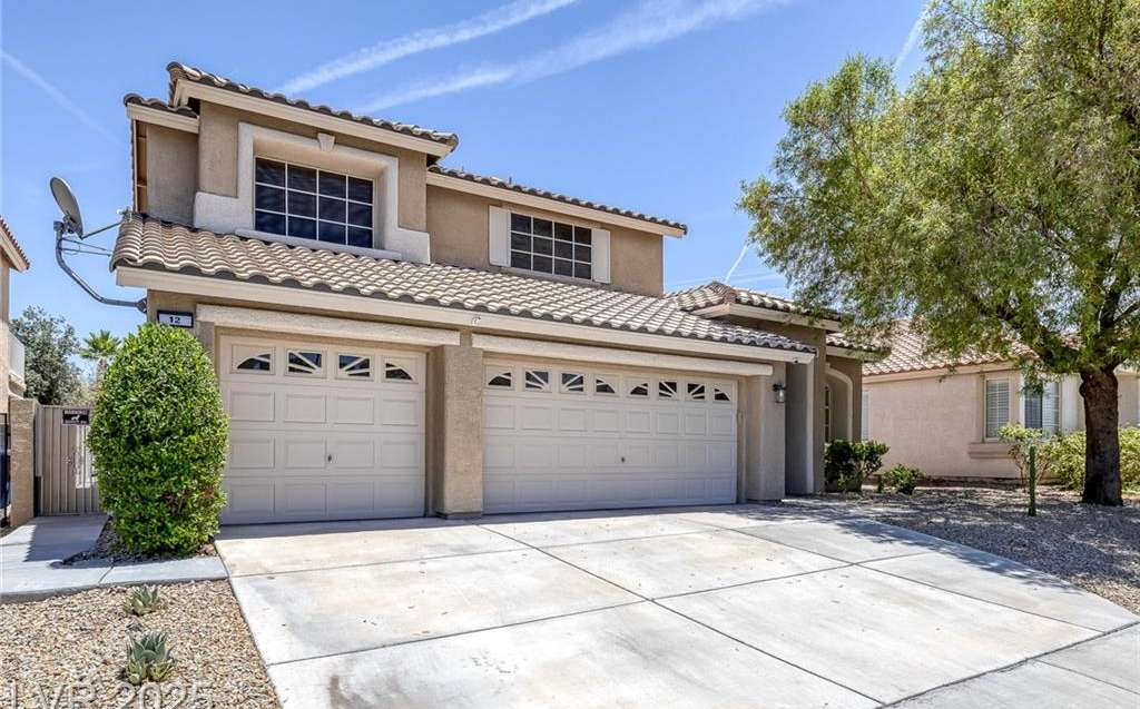 12 Golden View Street, Henderson, NV 89012 in Henderson