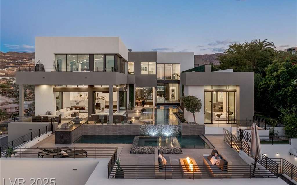 1491 Reims Drive, Henderson, NV 89012 in Macdonald Highlands in Henderson