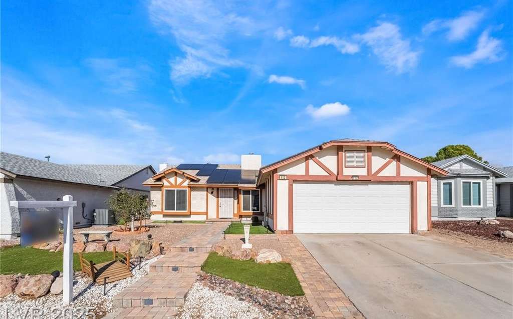 152 Emden Drive, Henderson, NV 89015 in Henderson